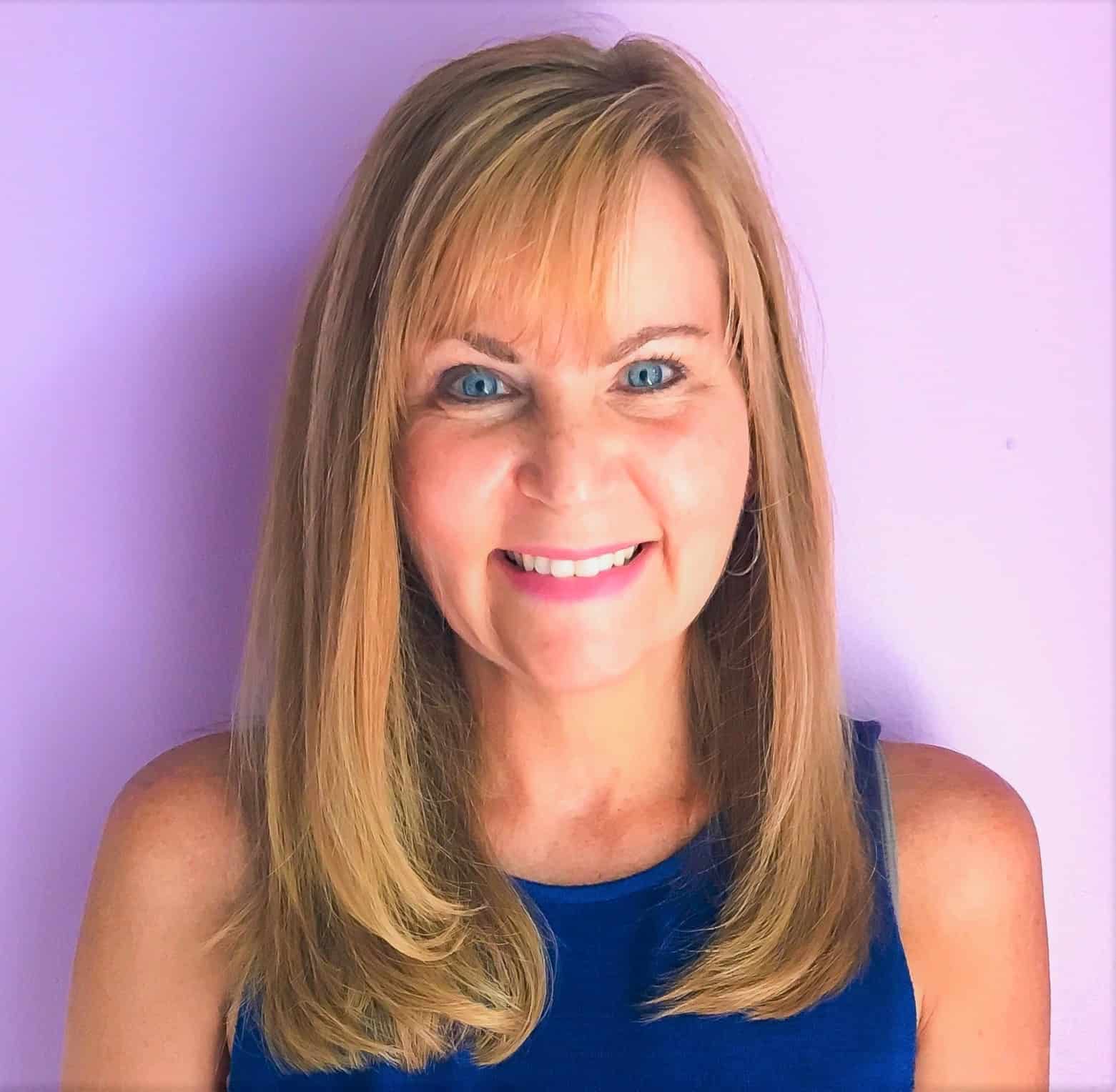 Jackie Yeager - LoveReading